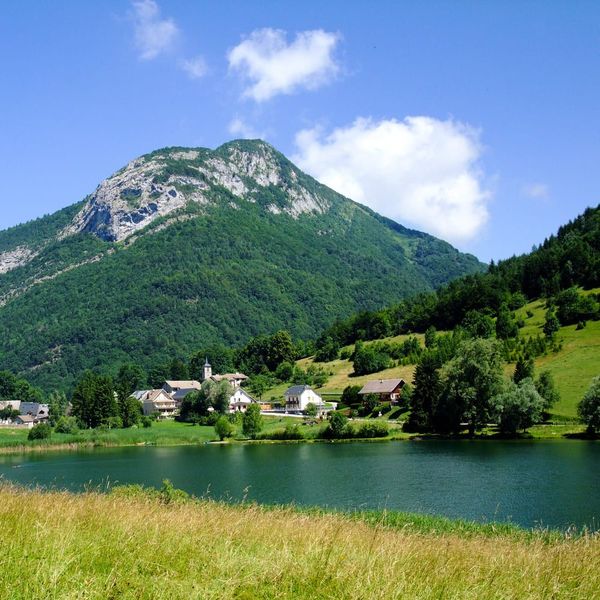 Randonnées Bauges : les 6 balades immanquables du massif