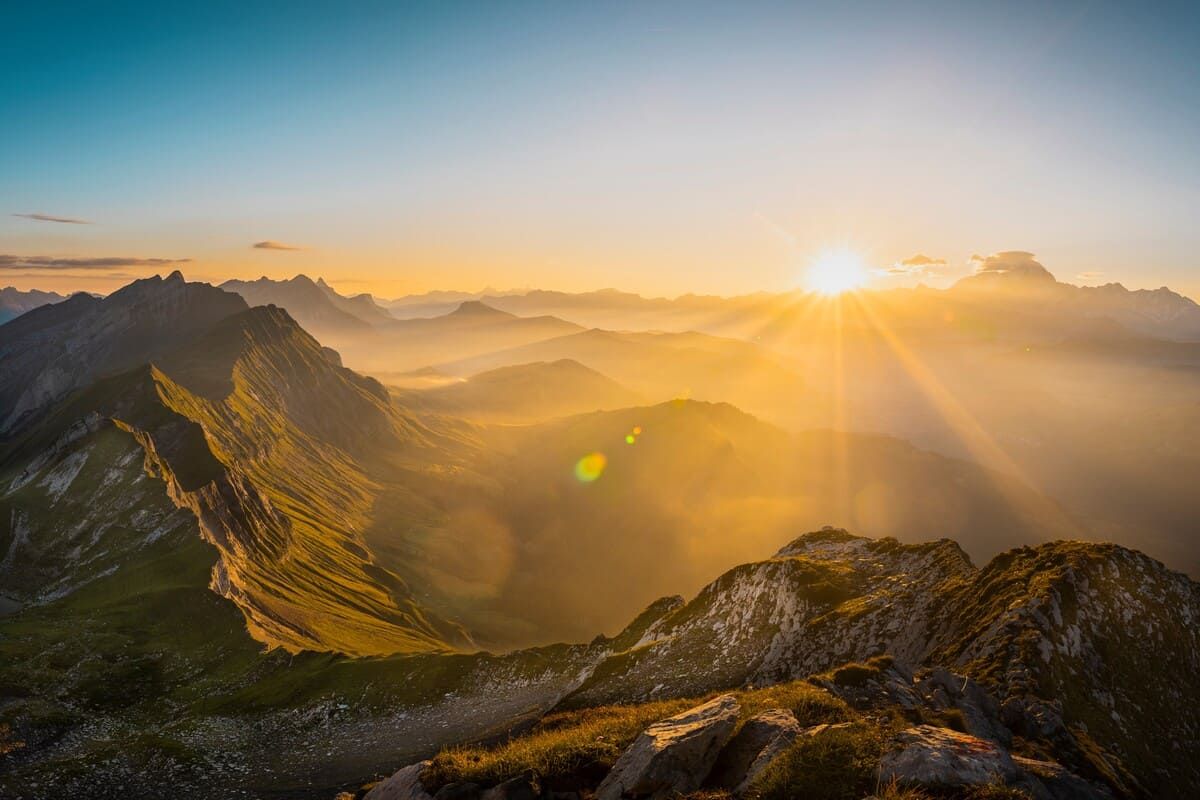 Mont Charvin : randonnées avec vue sur les cimes de Haute-Savoie