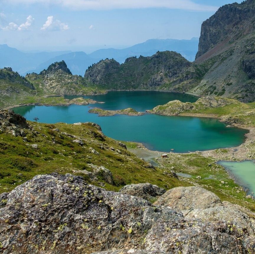Randonnée au lac Achard : nos 5 itinéraires préférés depuis Chamrousse