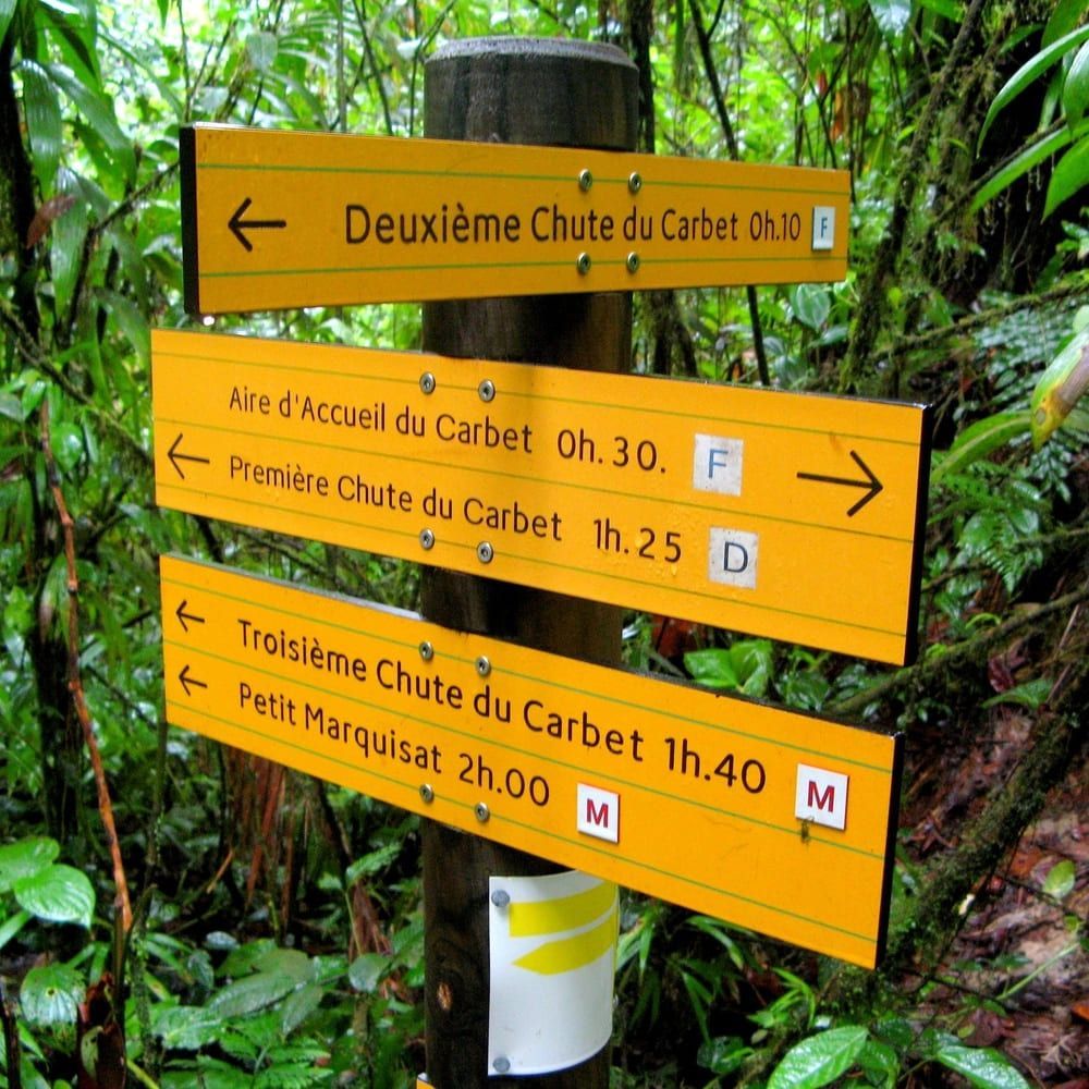 Randonnée aux chutes du Carbet : top 3 des itinéraires
