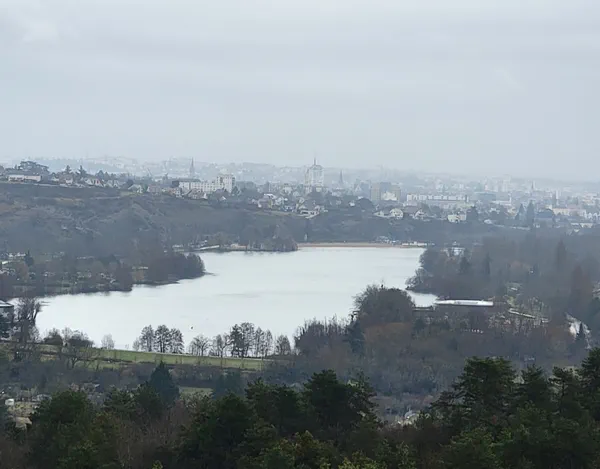 Tour du lac Chanoine Kir à Dijon et escapade nature en ville