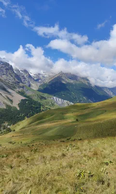 Balade incontournable au Lac du Pontet et col de l'Aiguillon
