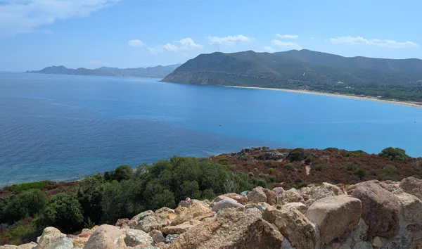 Le golfe de Lozari