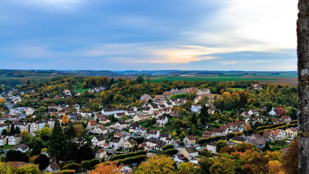 Portes de Provins et plongée dans la vallée de la Voulzie