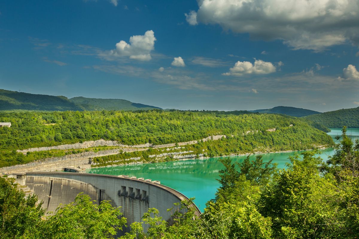 Chancia vers le belvédère du barrage de Vouglans