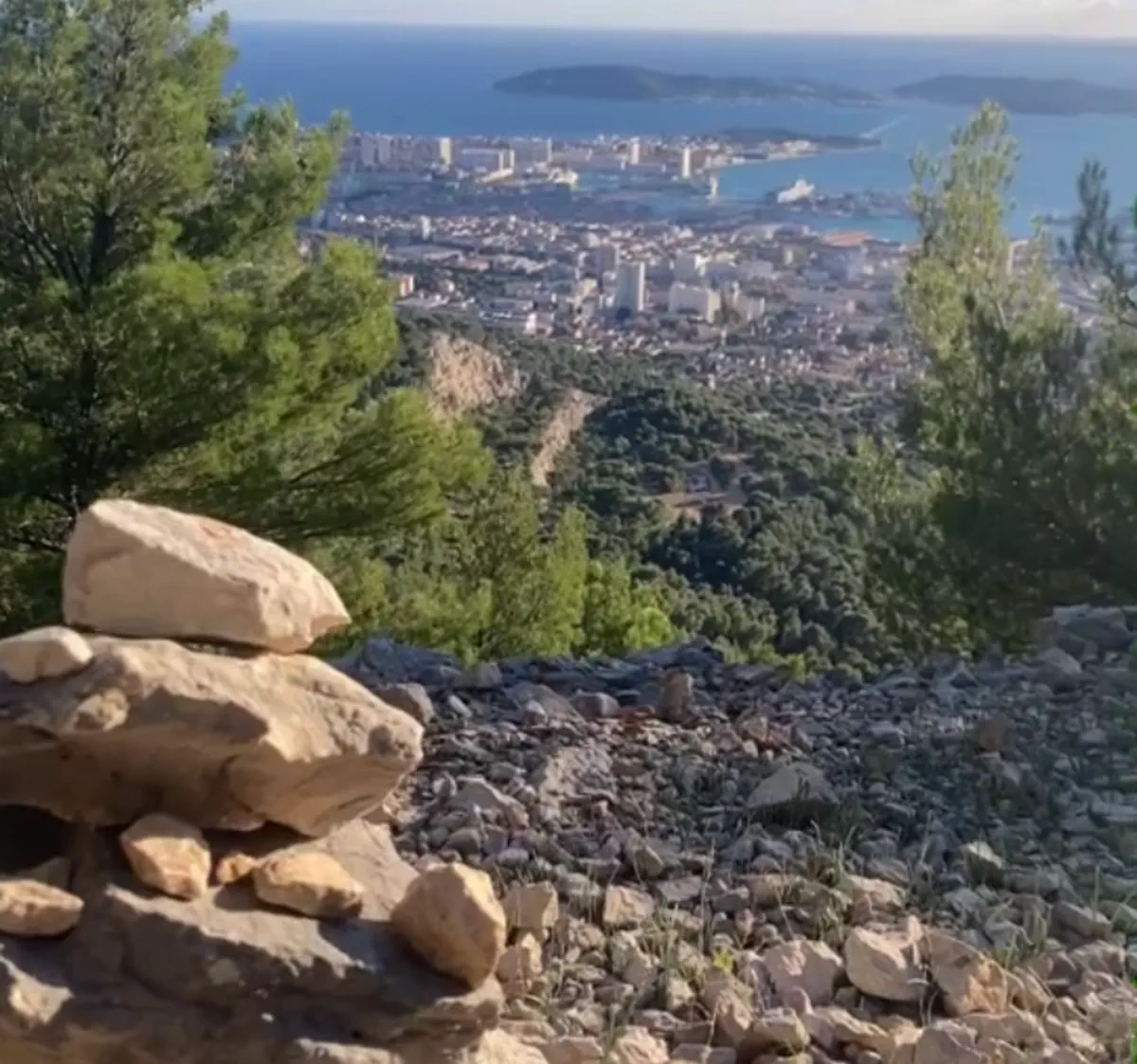 Ascension du Faron par le PR depuis Saint Roch