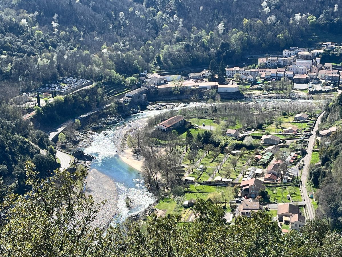 Départ La Charderie passage par Bayzan, vue panoramique